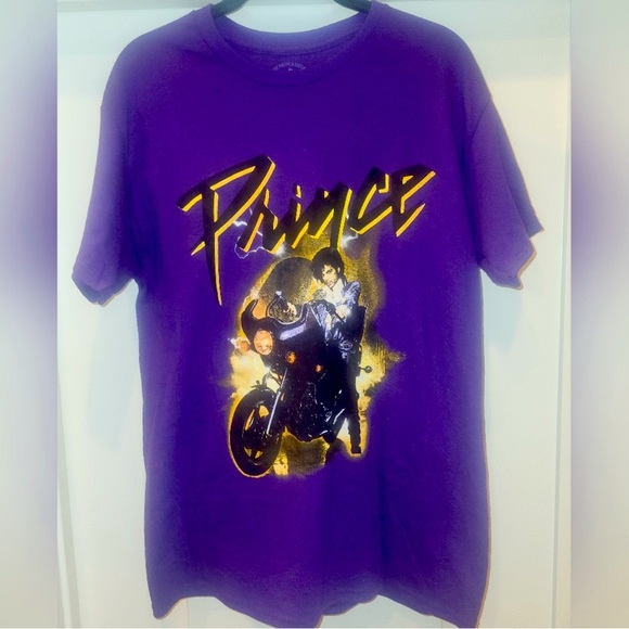Prince | Shirts | Prince Purple Rain Tshirt Like New | Poshmark